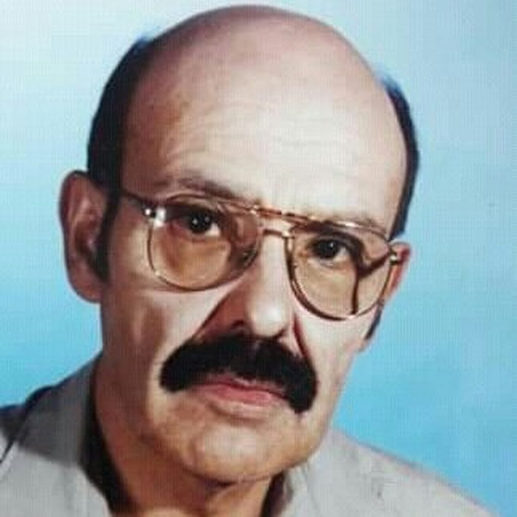 Falleció Adelqui Di Lullo, el histórico fotógrafo de Quequén: su vida y ...