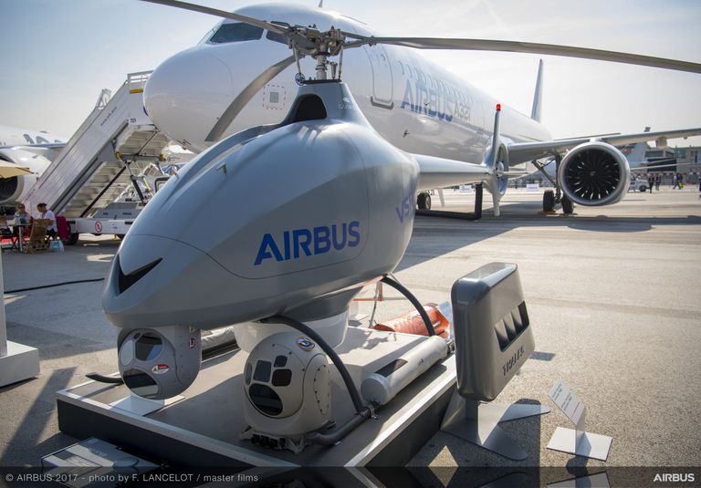 Francia formaliza la adquisición del drone VSR700 de Airbus para las fragatas de su Armada ...
