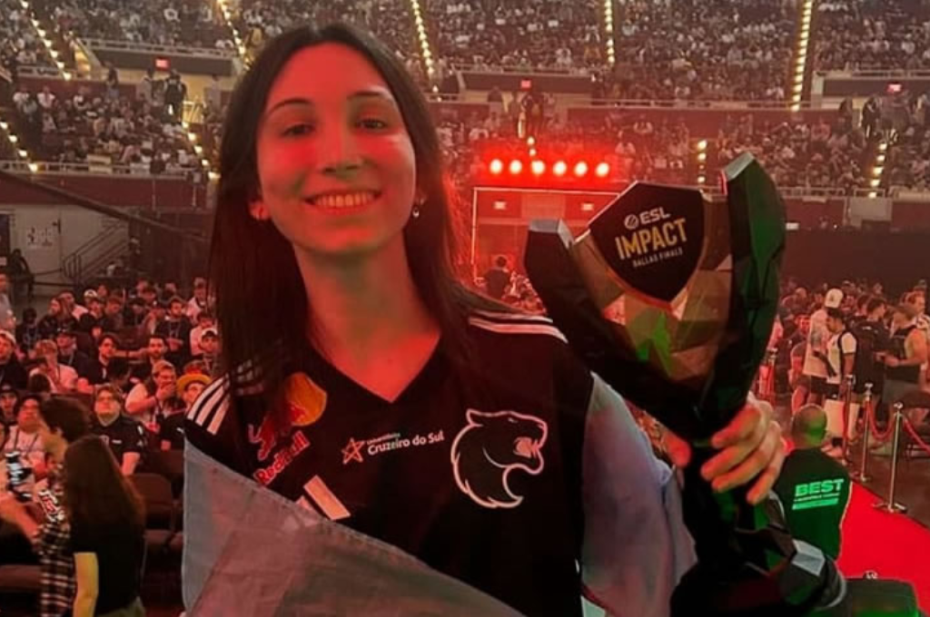Video: una argentina salió campeona mundial de Counter-Strike – Notife