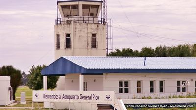 Bokep indo daddy ash after that the provider at last rang