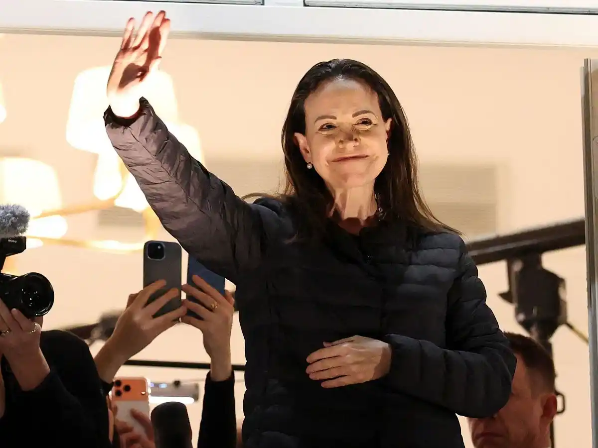 Dan a conocer imágenes de la salida en lancha de María Corina (+Video ...