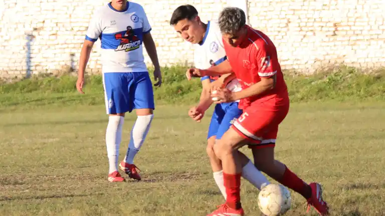 En el Interzonal de la Primera “B” del fútbol local cayeron Estudiantes ...