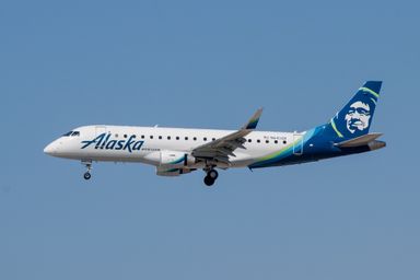 Alaska Airlines posterga entregas de nuevos Embraer E175 citando ...