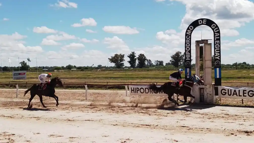 Turf: Mantecosa se impuso en el Gran Premio “Gury” Cáceres