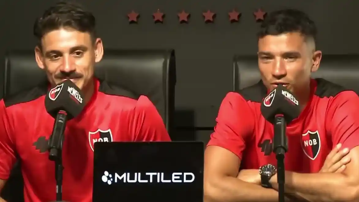 Newell's presentó en conferencia de prensa a Cóccaro y Cabrera, y ...