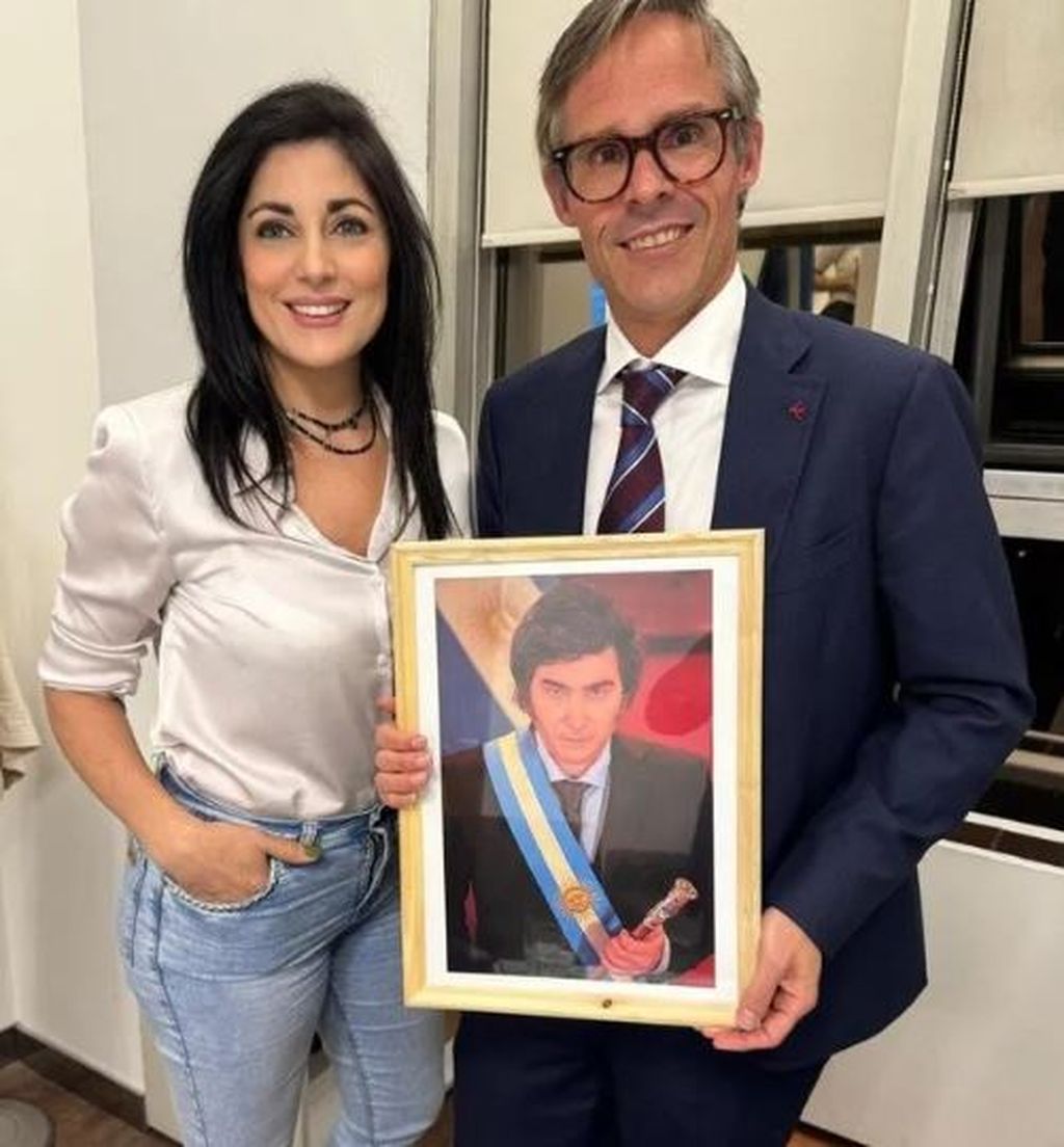 Foster Gillett está desaparecido mientras Valentín Gómez y Villagra ...