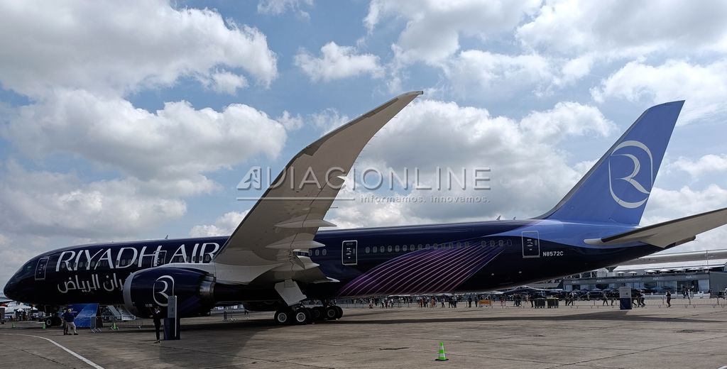 Saudi Arabia’s Riyadh Air Postpones Operations Due to Dreamliner Delays ...