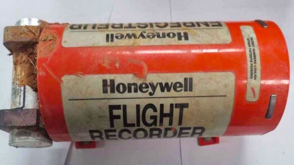 Las Cajas Negras Del Avión Surcoreano Estrellado Dejaron De Grabar Unos