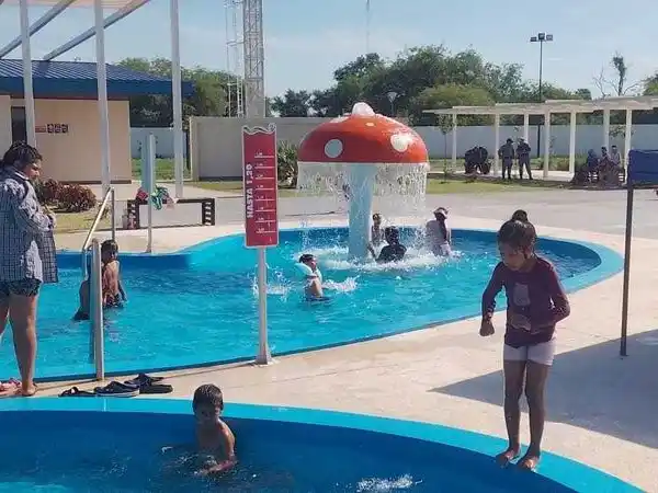 El programa La hora feliz revolucionó el parque acuático con juegos y ...