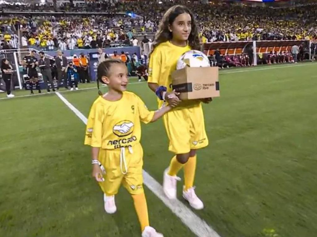 Las hijas de Di María protagonizaron un emotivo momento antes de la ...