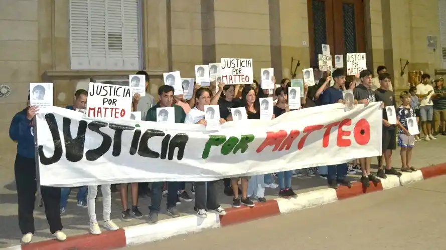 Amplia movilización en Gualeguay para pedir justicia por Matteo Rothar
