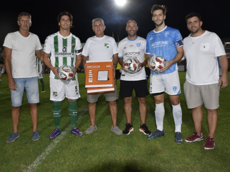 La Copa Ciudad de Crespo tuvo su segundo capítulo en el estadio de ...
