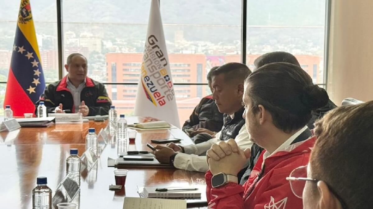 GOBIERNO ALISTA PLAN ESTRATÉGICO para el reimpulso de Ipostel: prevén ...