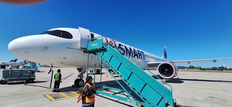 JetSMART Launches Airbus A321neo in Argentina with Three Inaugural ...