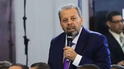 Parlamento aprueba designación de Timoteo Zambrano como embajador en ...
