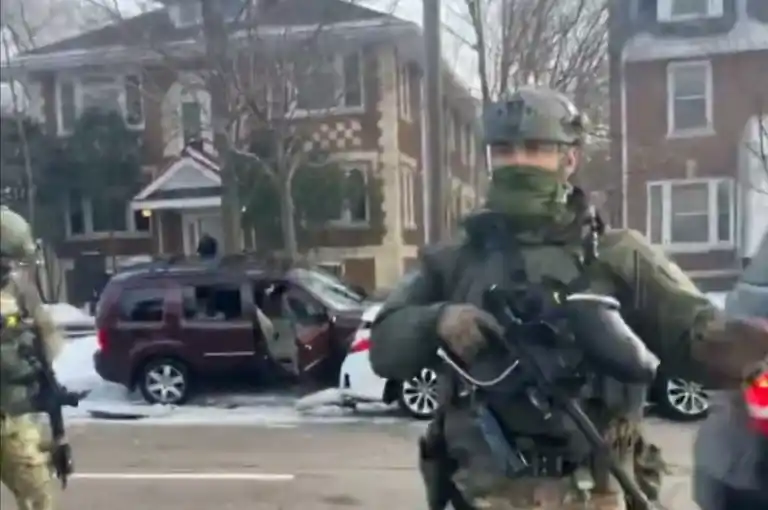 Minnesota: un oficial de migraciones mató a una mujer que intentó ...