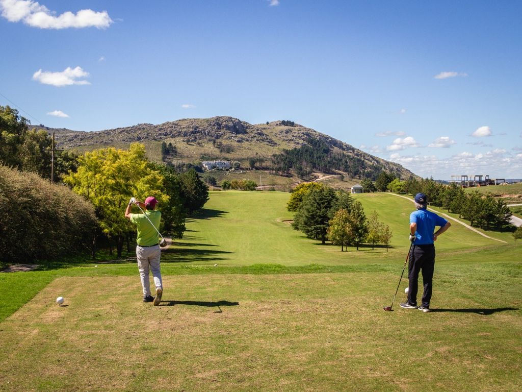 El Valle de Tandil Golf Club inicia el rediseño de su cancha para ...