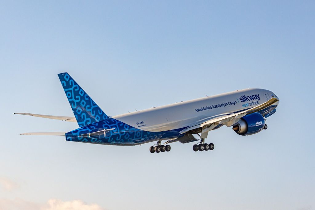 El avión bimotor más grande del mundo, el Boeing 777, celebra 30 años desde su primer vuelo ...